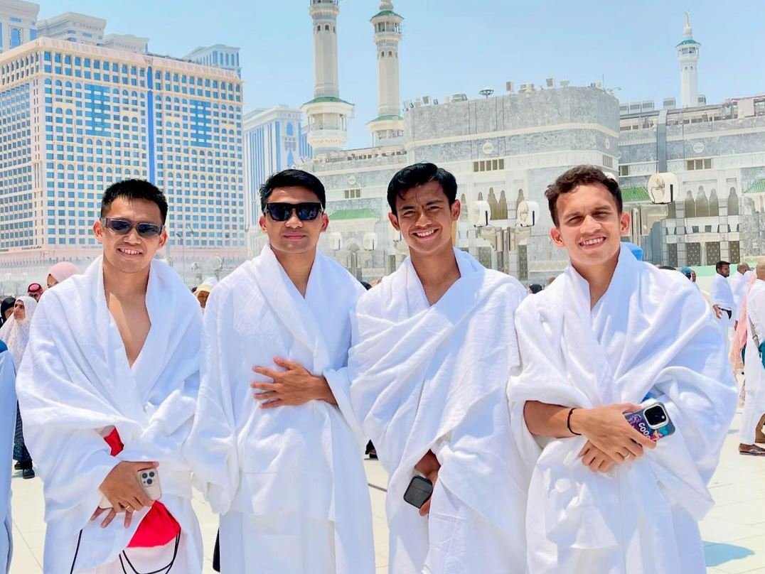 Jelang Tantang Arab Saudi, 14 Pemain Skuad Garuda Jalani Umrah Jelang Tantang Arab Saudi, 14 Pemain Skuad Garuda Jalani Umrah