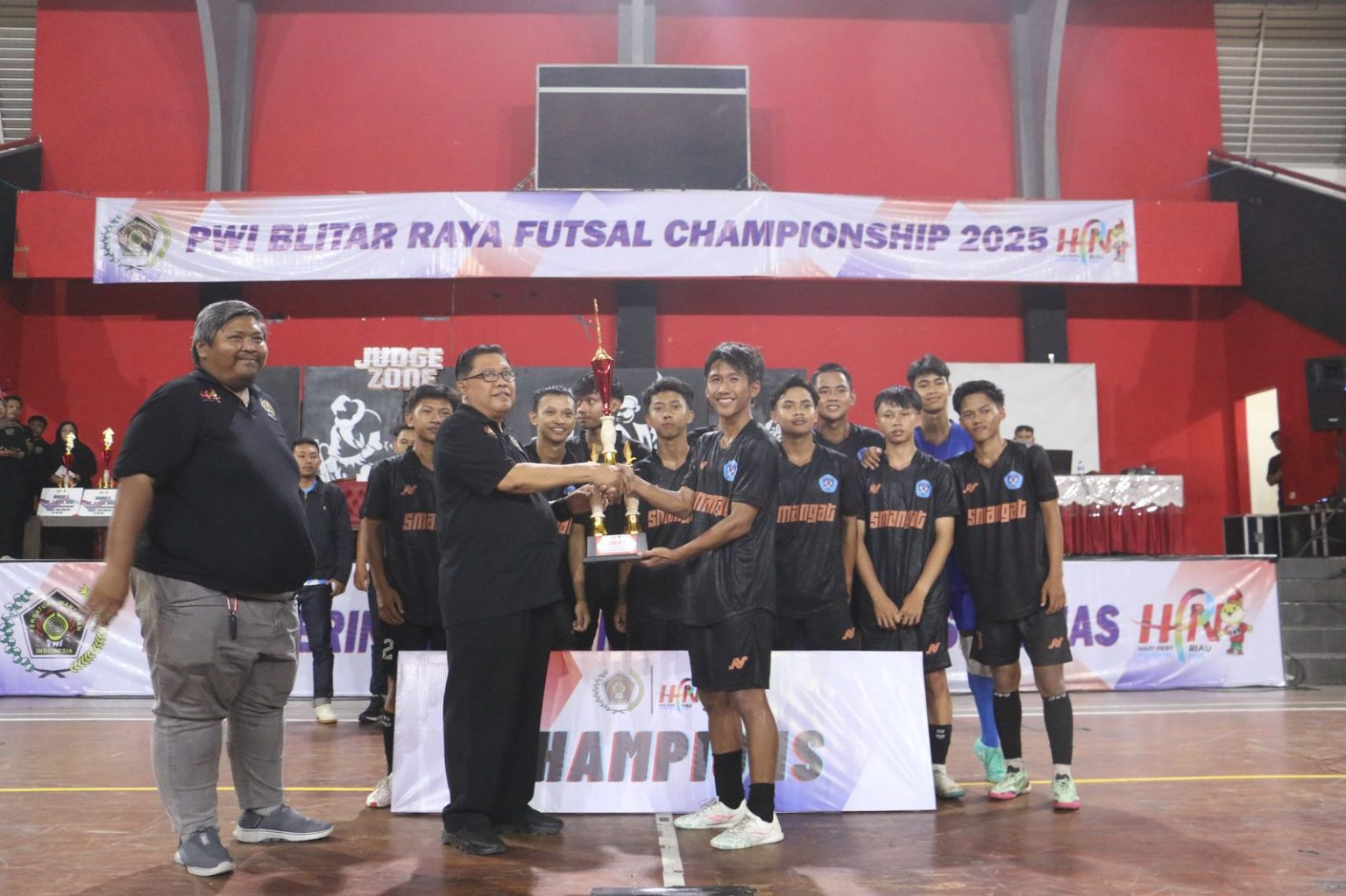 PWI Blitar Raya Futsal Championship 2025 Berjalan Sukses, SMAN 1 ...