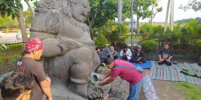 Tradisi Jamasan Arca Totok Kerot Kediri, Simbol Syukur dan Pesan Leluhur